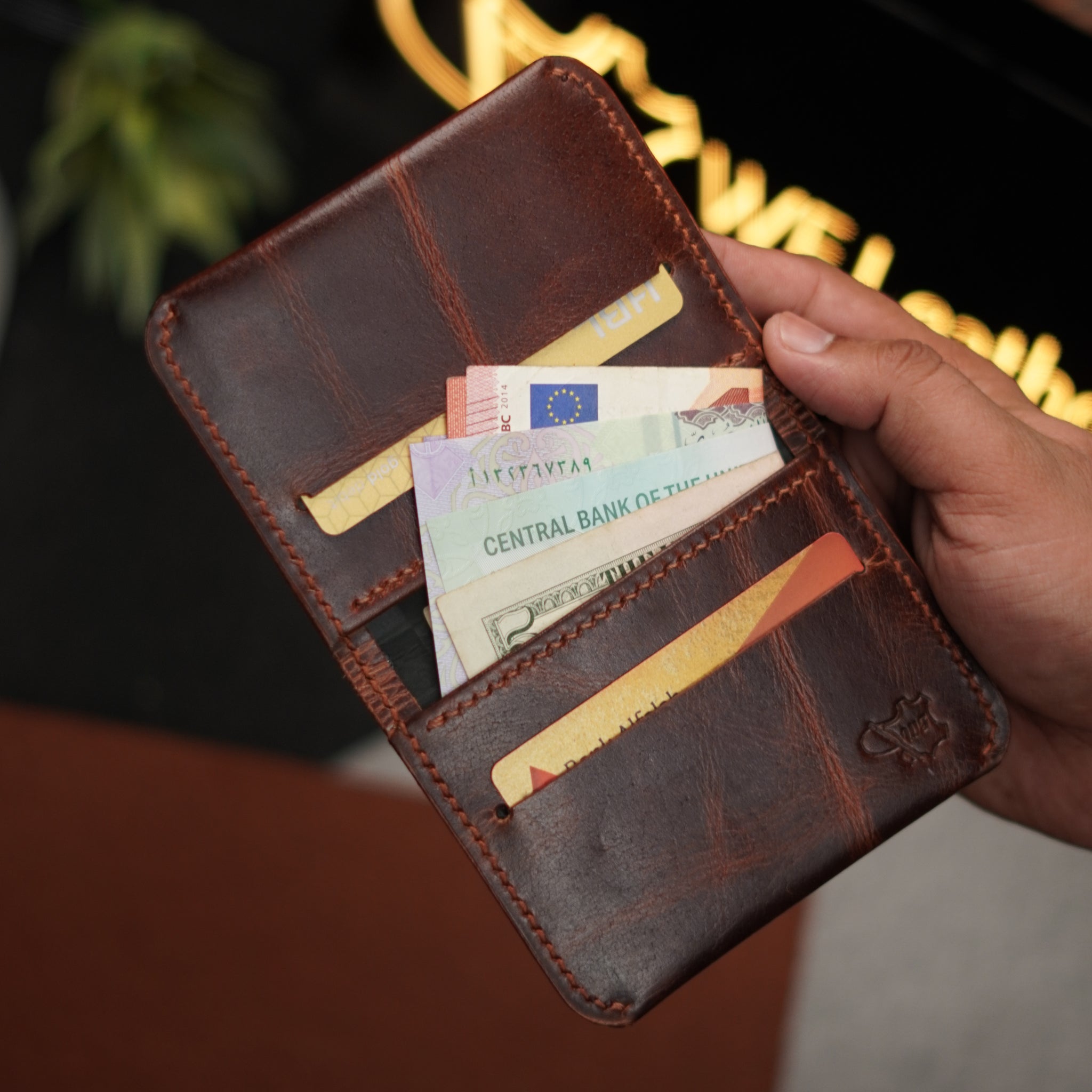 leather wallet in pakistan-handmade wallet-hand stitched wallet