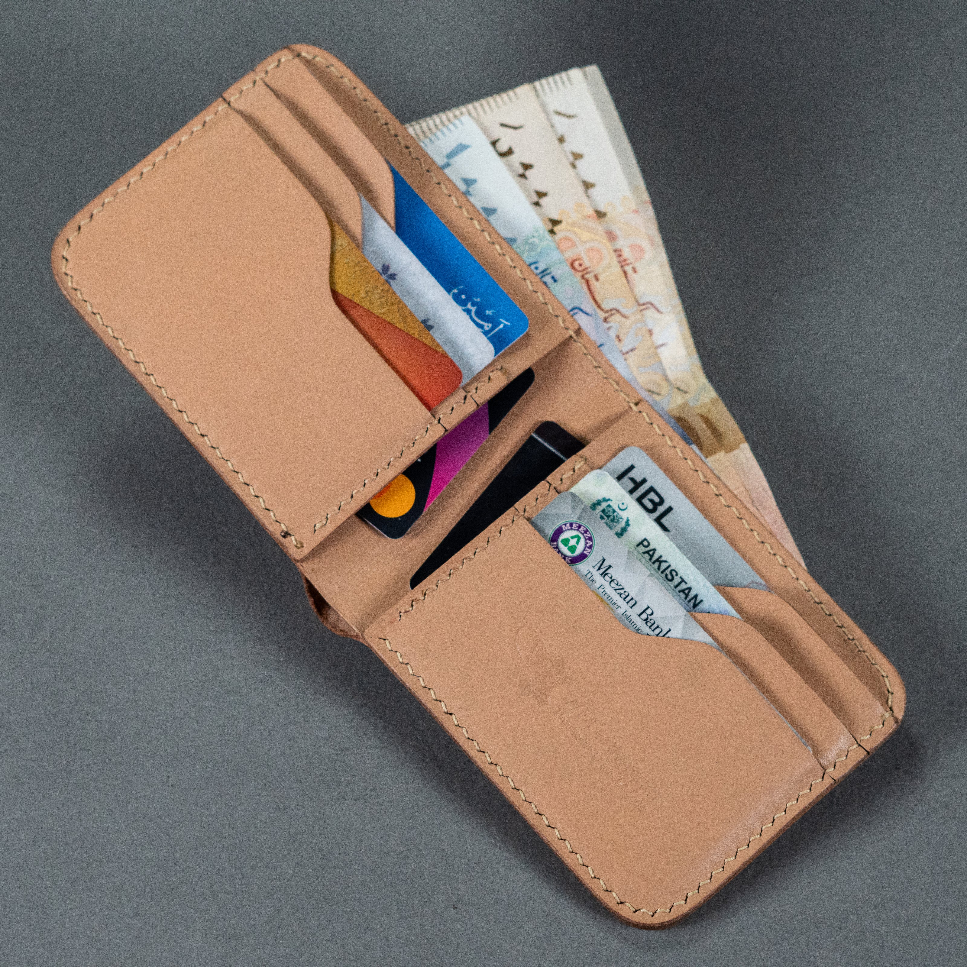 leather wallets in Pakistan